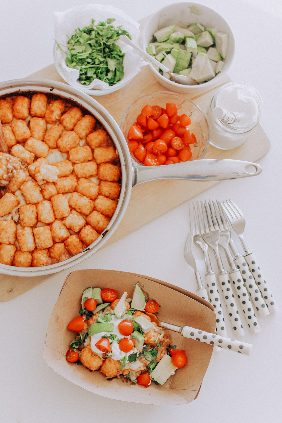 DINNER TONIGHT: MEXI BURGER TATER TOT CASSEROLE RECIPE - RAE ANN KELLY